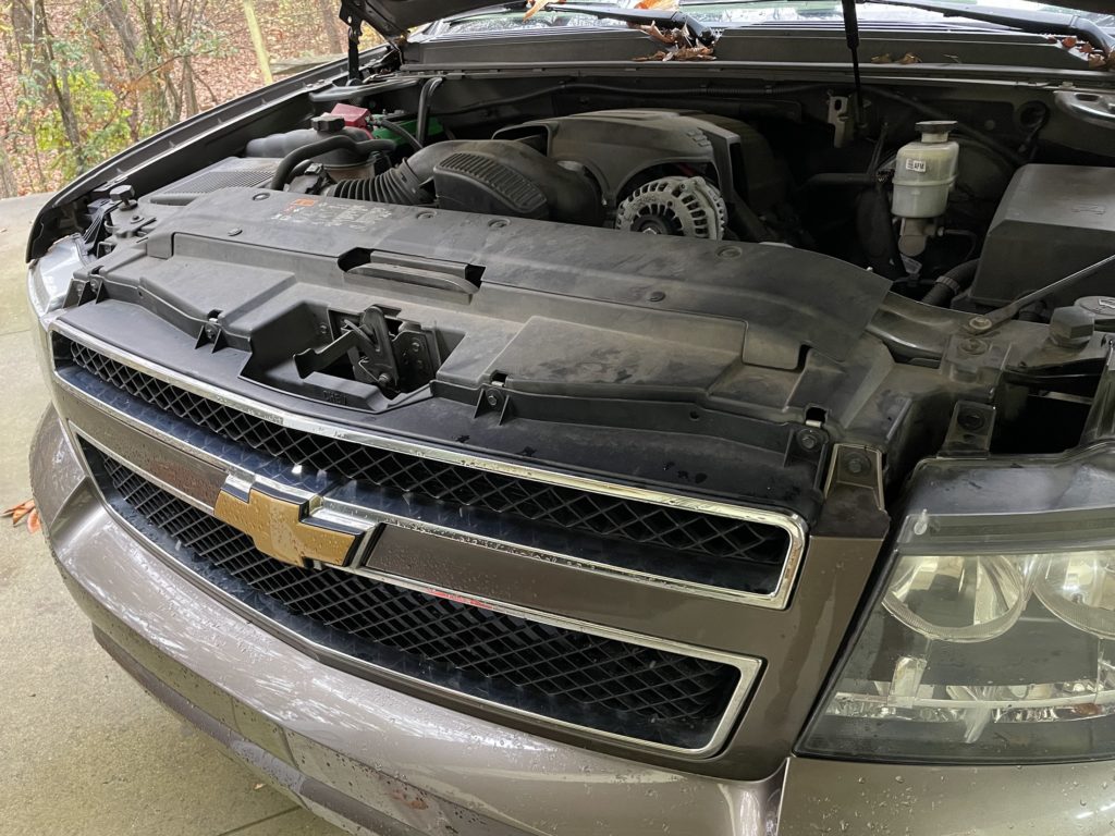 DIY Repair: Changing DRL Light on 2007-2013 Chevrolet Tahoe