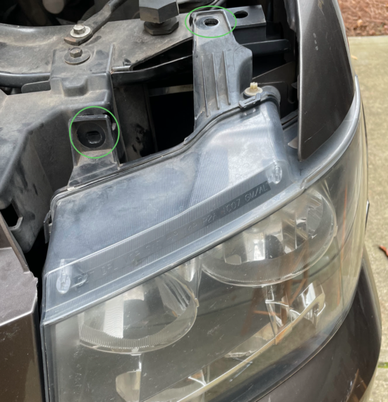 DIY Repair: Changing DRL Light on 2007-2013 Chevrolet Tahoe